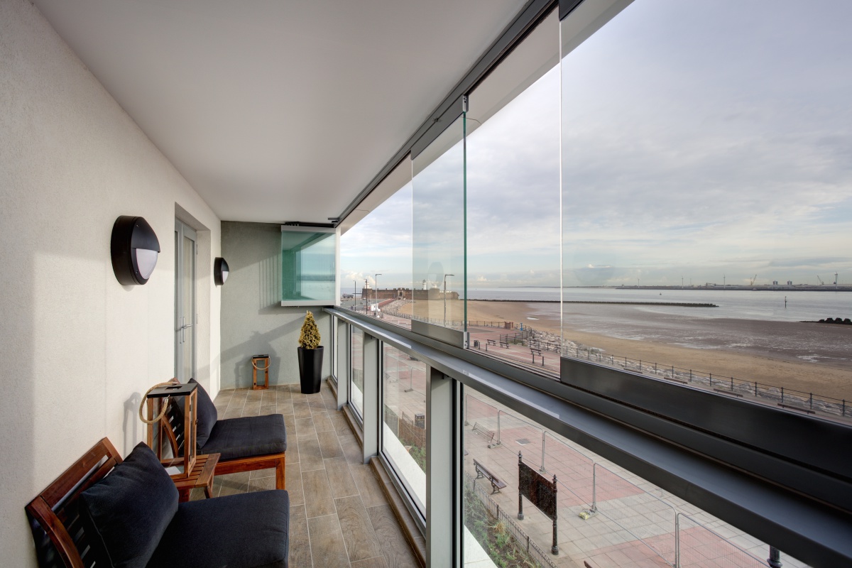 The Prom Apartments, New Brighton/GB - Deutsche BauZeitschrift