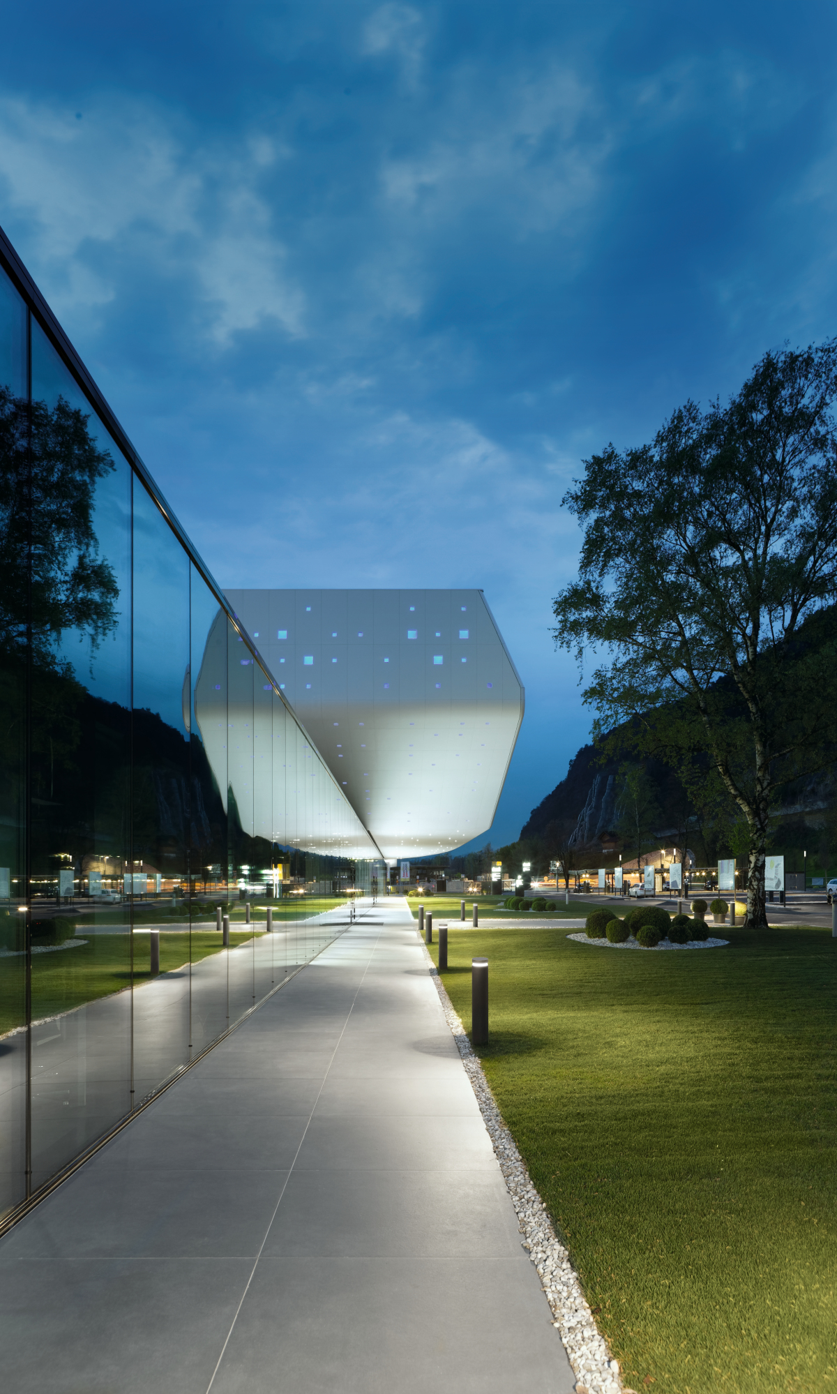 Durst Phototechnik AG, Brixen/IT - Deutsche BauZeitschrift