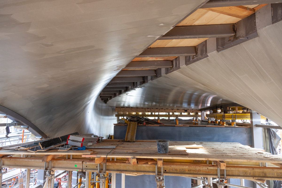 The CUBE, Dresden - Deutsche BauZeitschrift - die ...