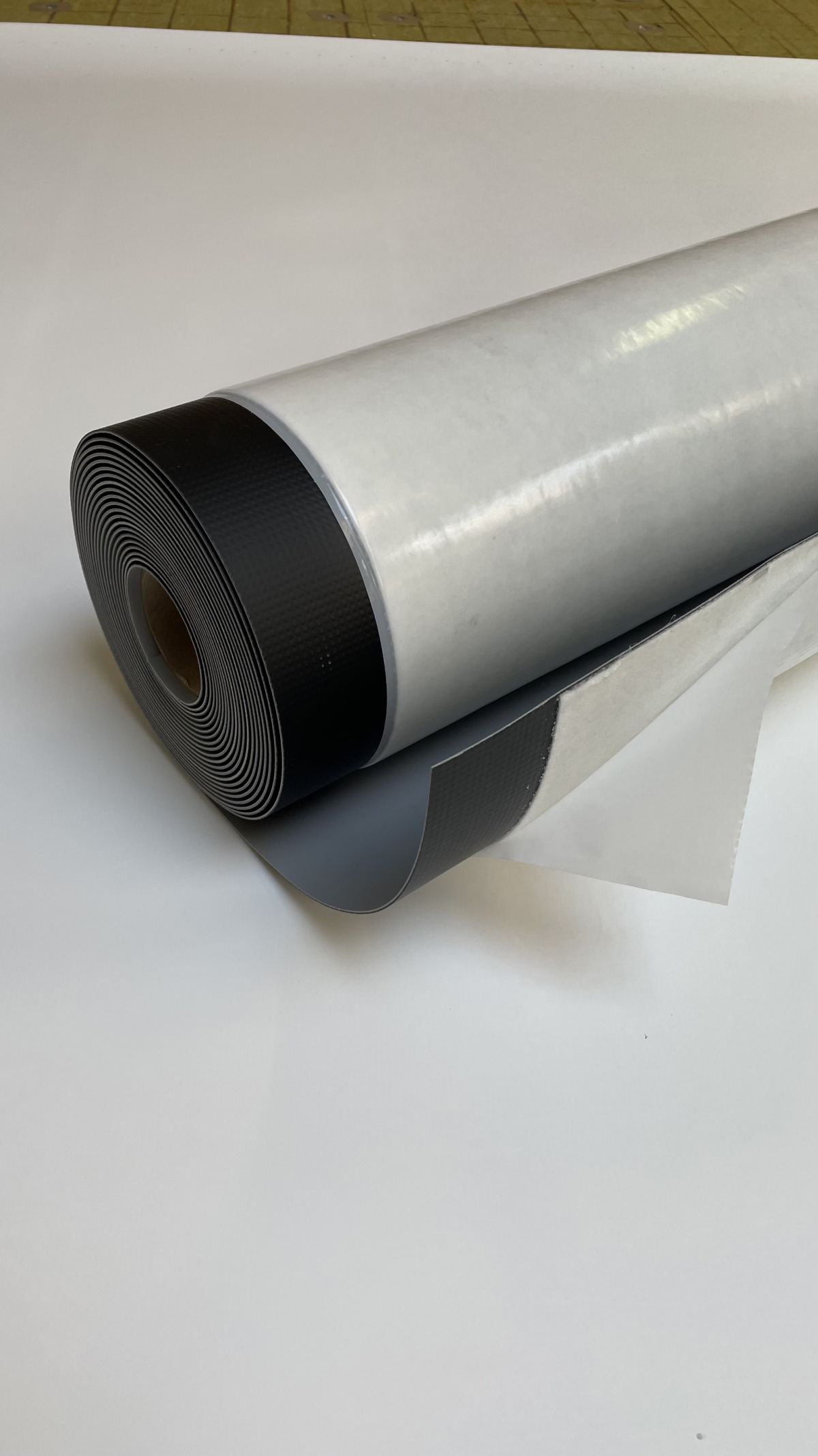 Belastbare Dachbahn - Deutsche BauZeitschrift – die ...