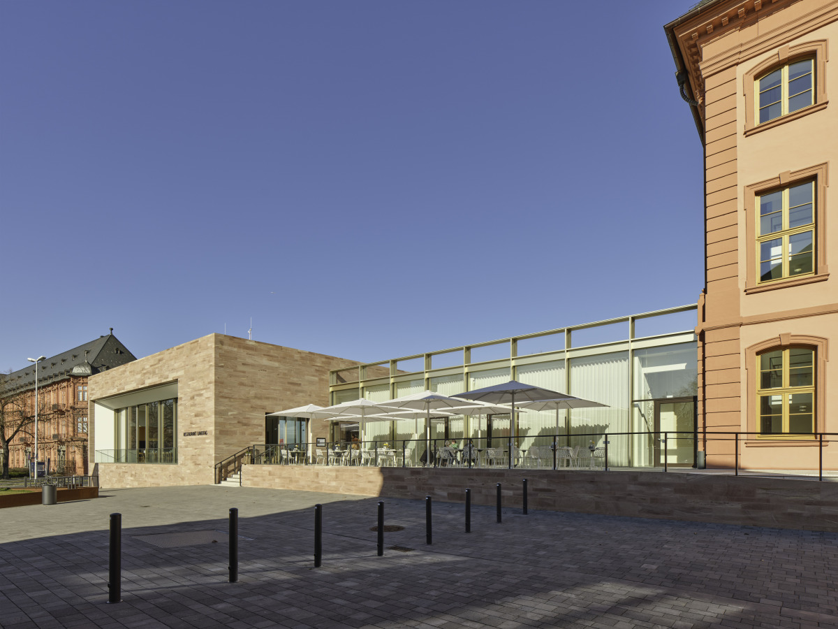 Landtag von Rheinland-Pfalz, Mainz - Deutsche BauZeitschrift – die ...