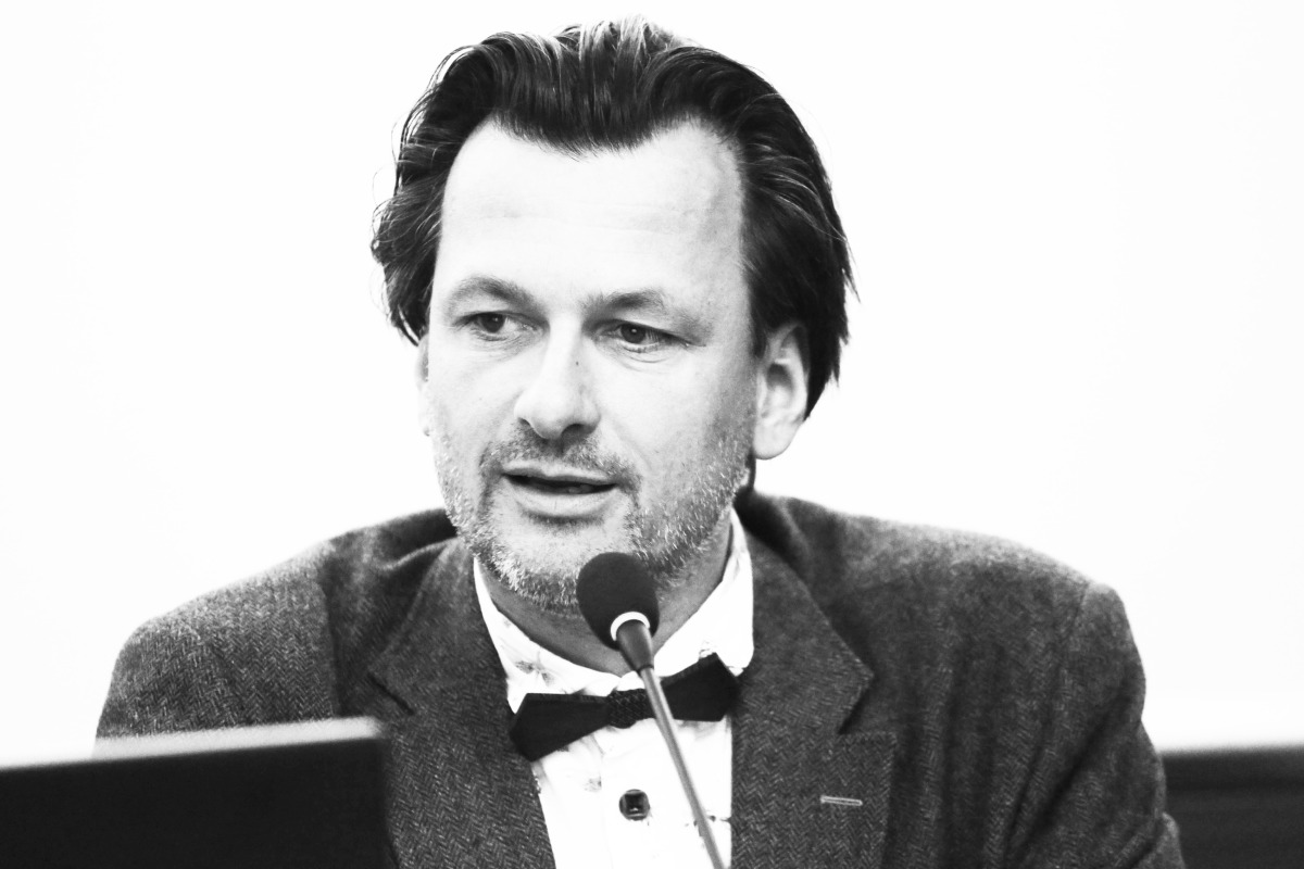 De Warren, Amsterdam/NL - Deutsche BauZeitschrift – die ...