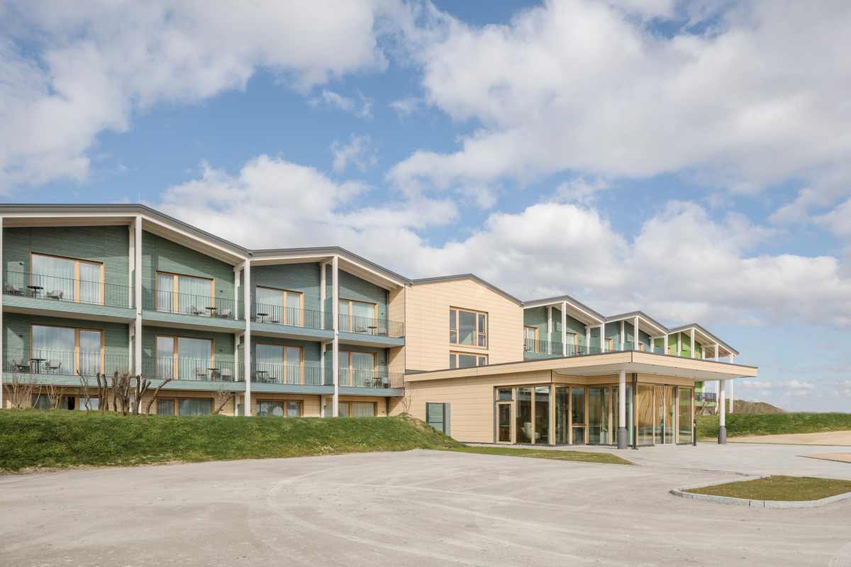 Landhotel Bohrerhof, Hartheim am Rhein - Deutsche BauZeitschrift – die ...