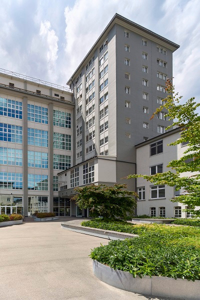 Brandschutz aus Edelstahl: Sicherheit und Hygiene für WMF - Deutsche ...