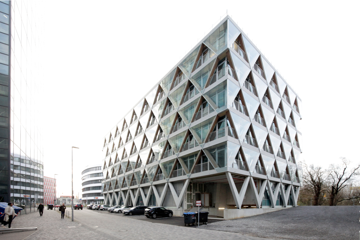 The Cradle - Deutsche BauZeitschrift – die Architekturfachzeitschrift