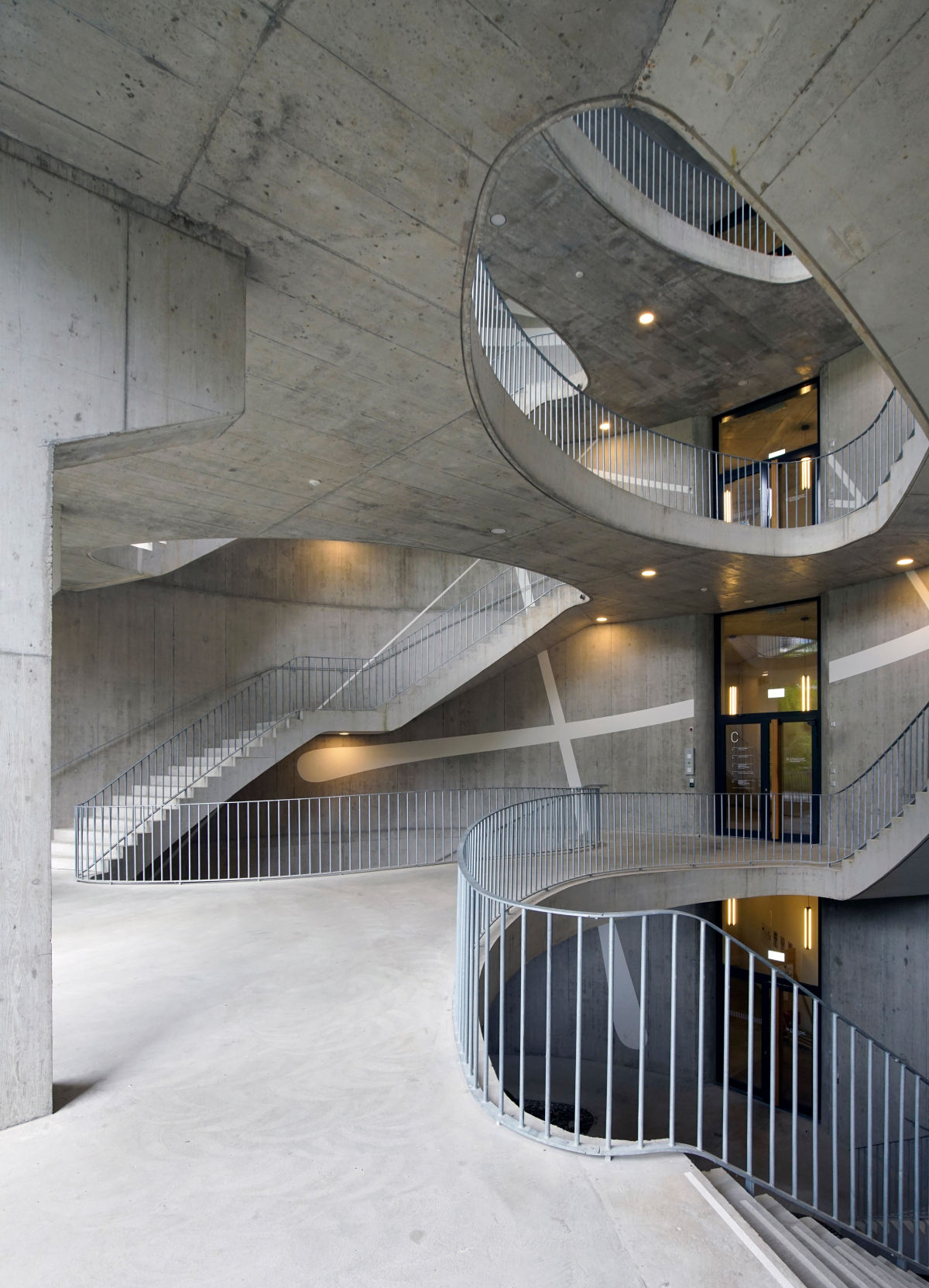 SIP Main Campus, Allschwil, Basel/CH - Deutsche BauZeitschrift – die ...