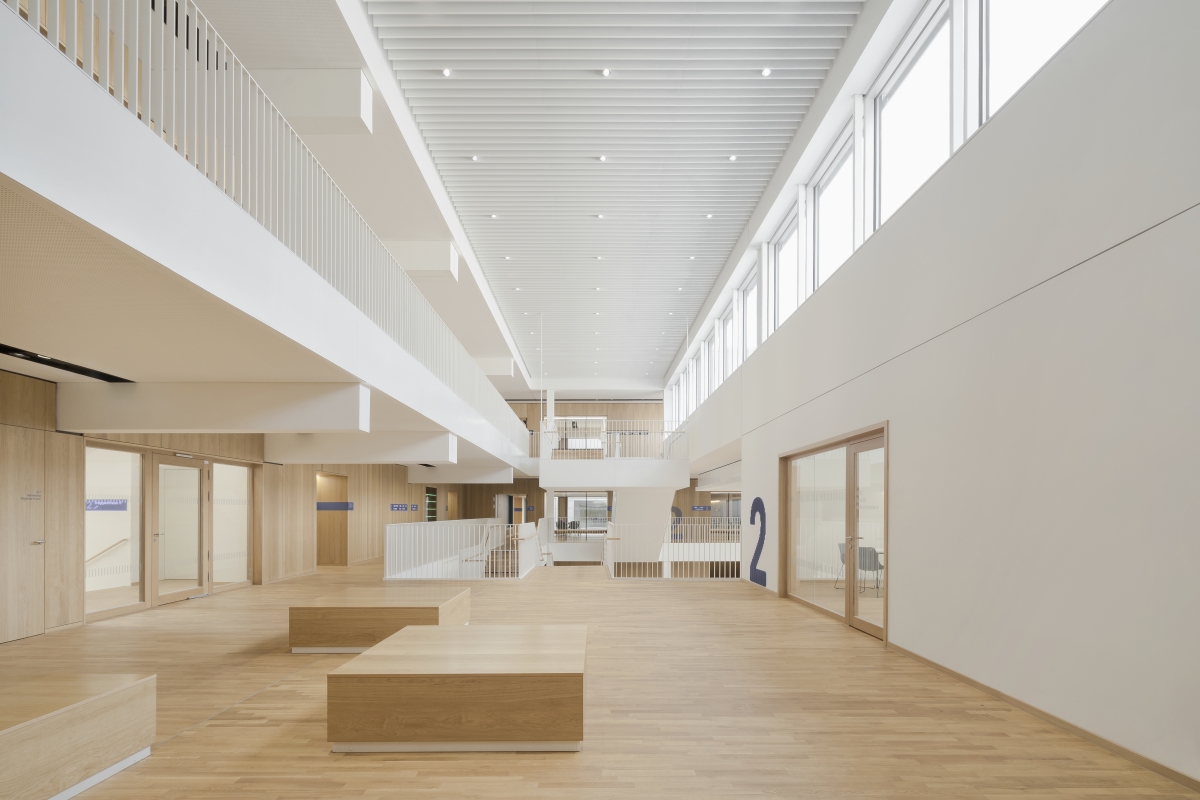 Realschule Gerlingen - Deutsche BauZeitschrift – die ...